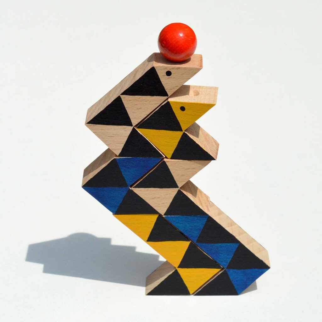 Handmade wooden toys for kids by Valérian Henry | afilii