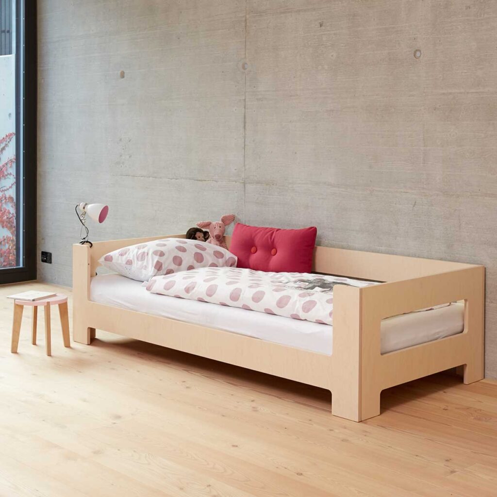 Lullaby by blueroom: day bed & loft bed for kids 2 in 1 check out