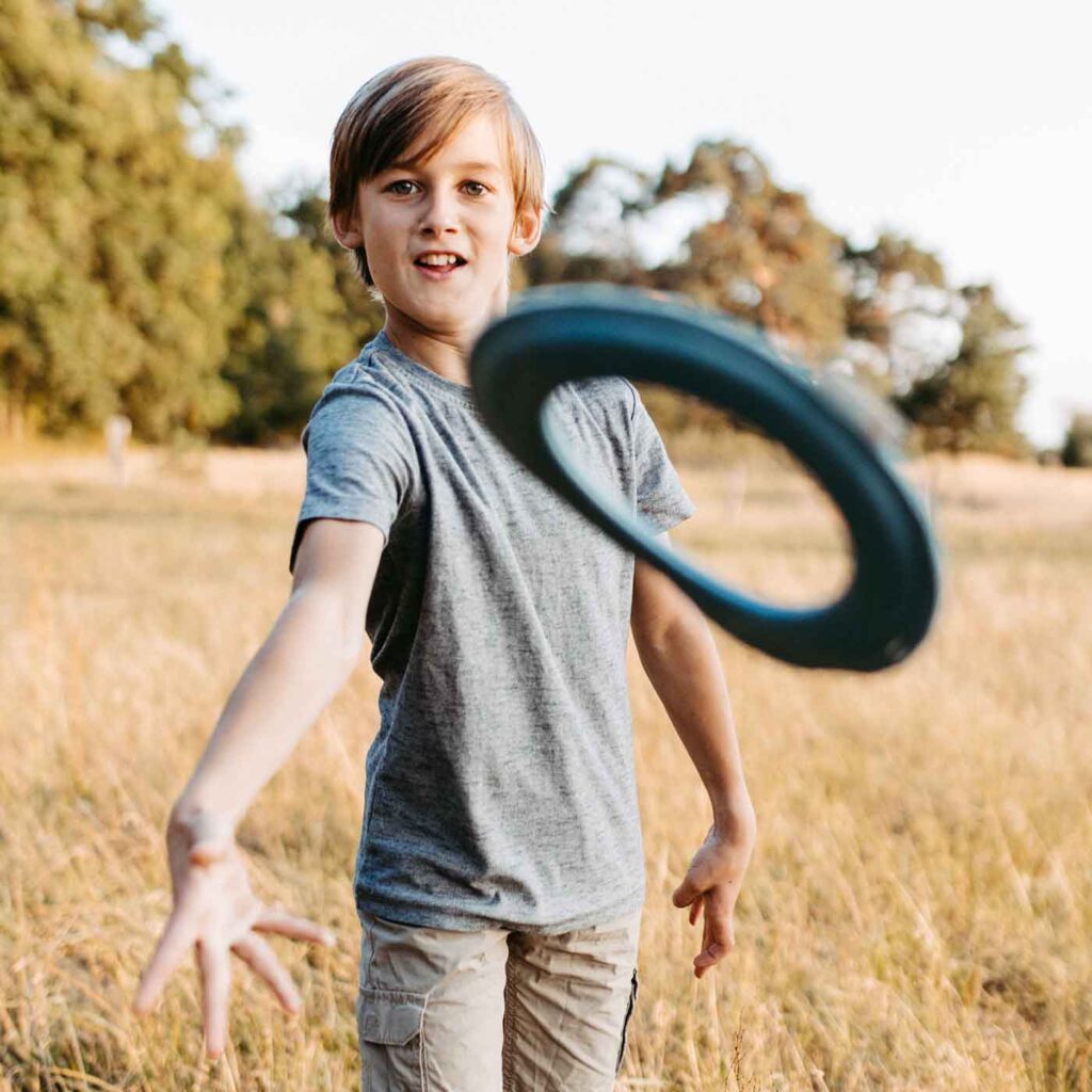 Throwing Ring by Pantolinos made of 100% leather find out here
