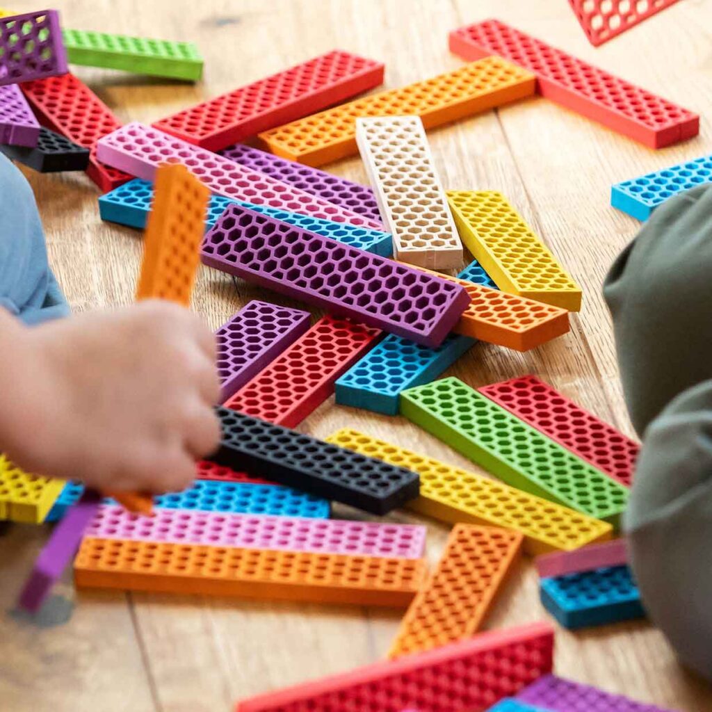 Fun Box by Bioblo: creative building blocks explore here