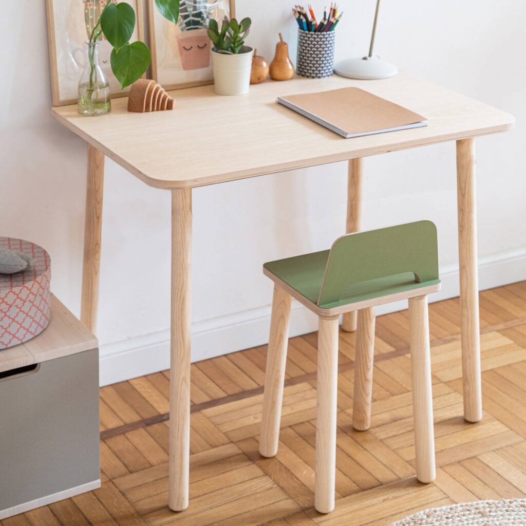 Tablò by ettomio: Children's Table with Chair discover here