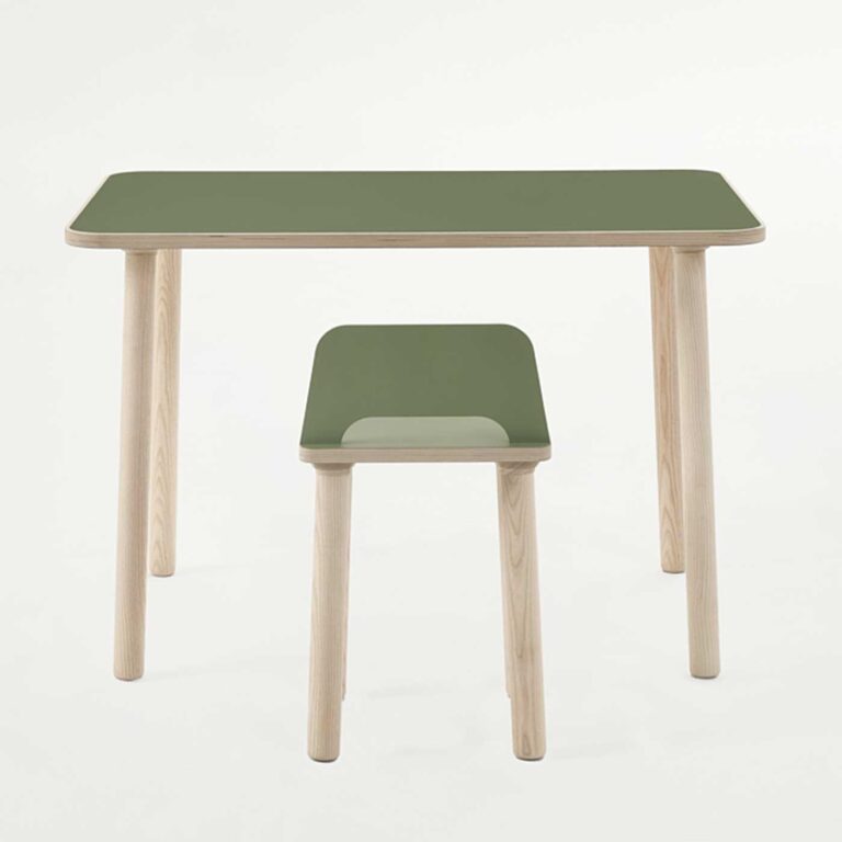 Tablò by ettomio: Children's Table with Chair discover here